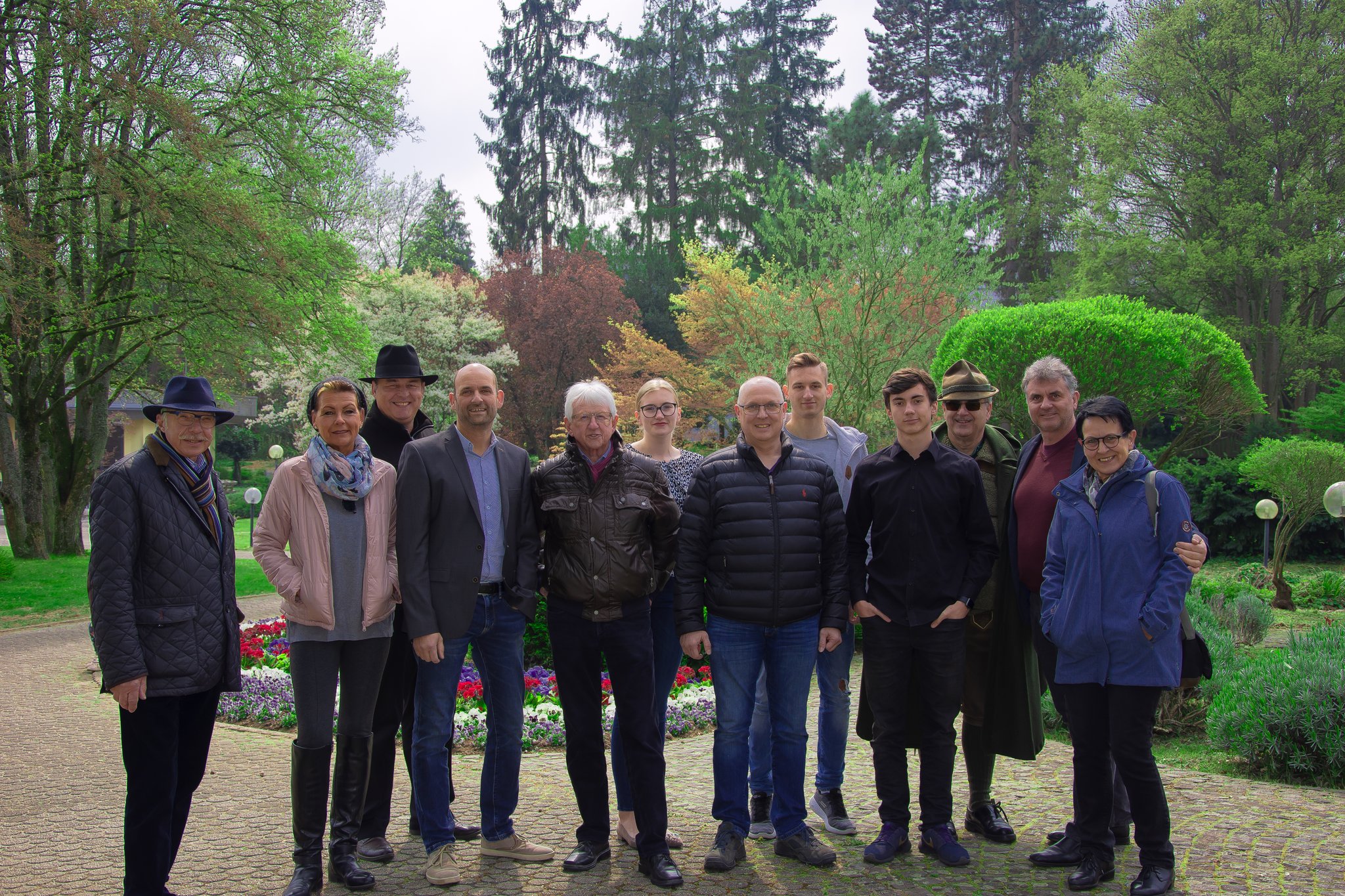 Der Bürgermeisterkandidat Martin Wichmann stellt sich und sein Team vor ...