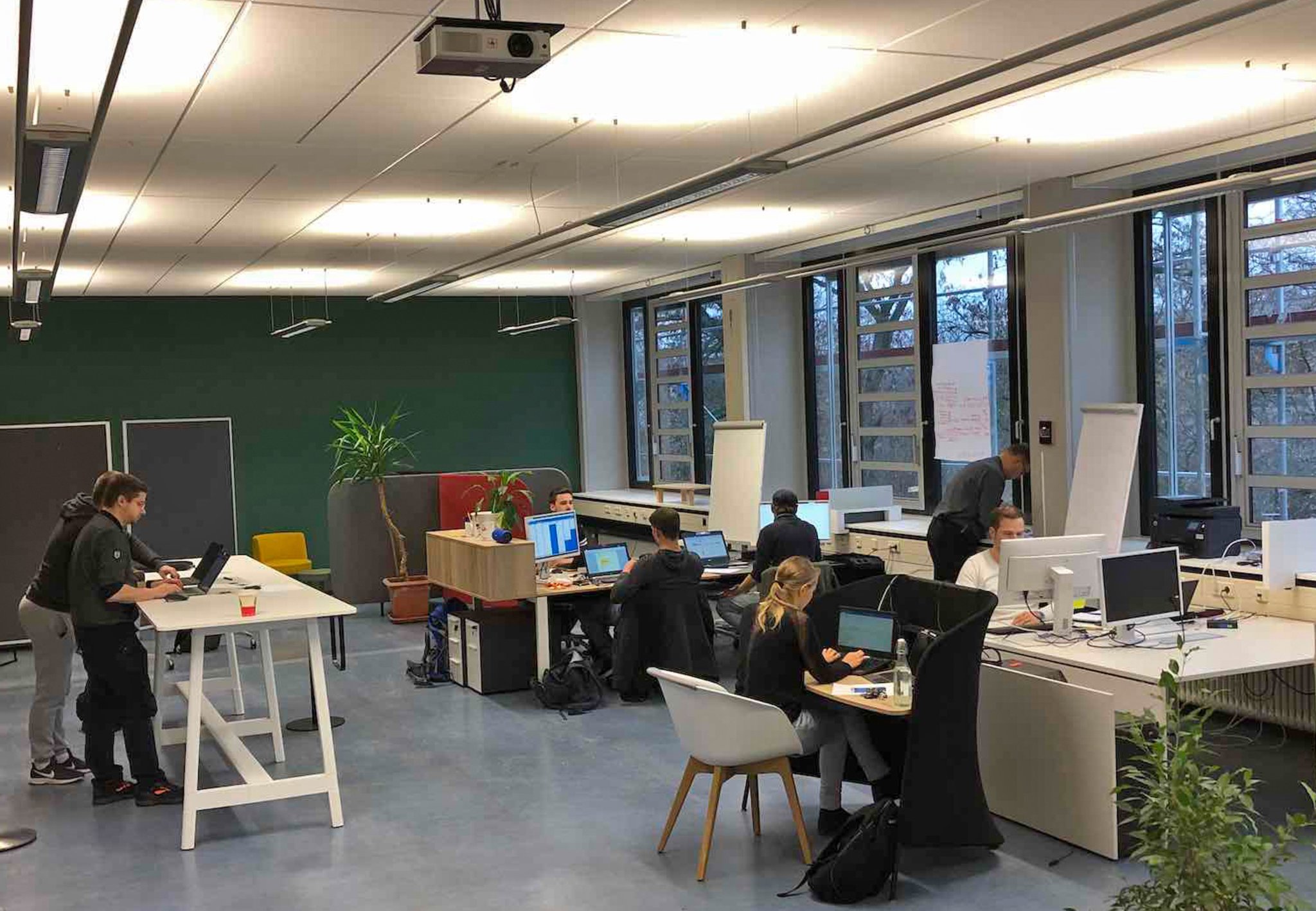 Gründer-Lab der Hochschule Karlsruhe bietet Möglichkeit: Co-Working ...