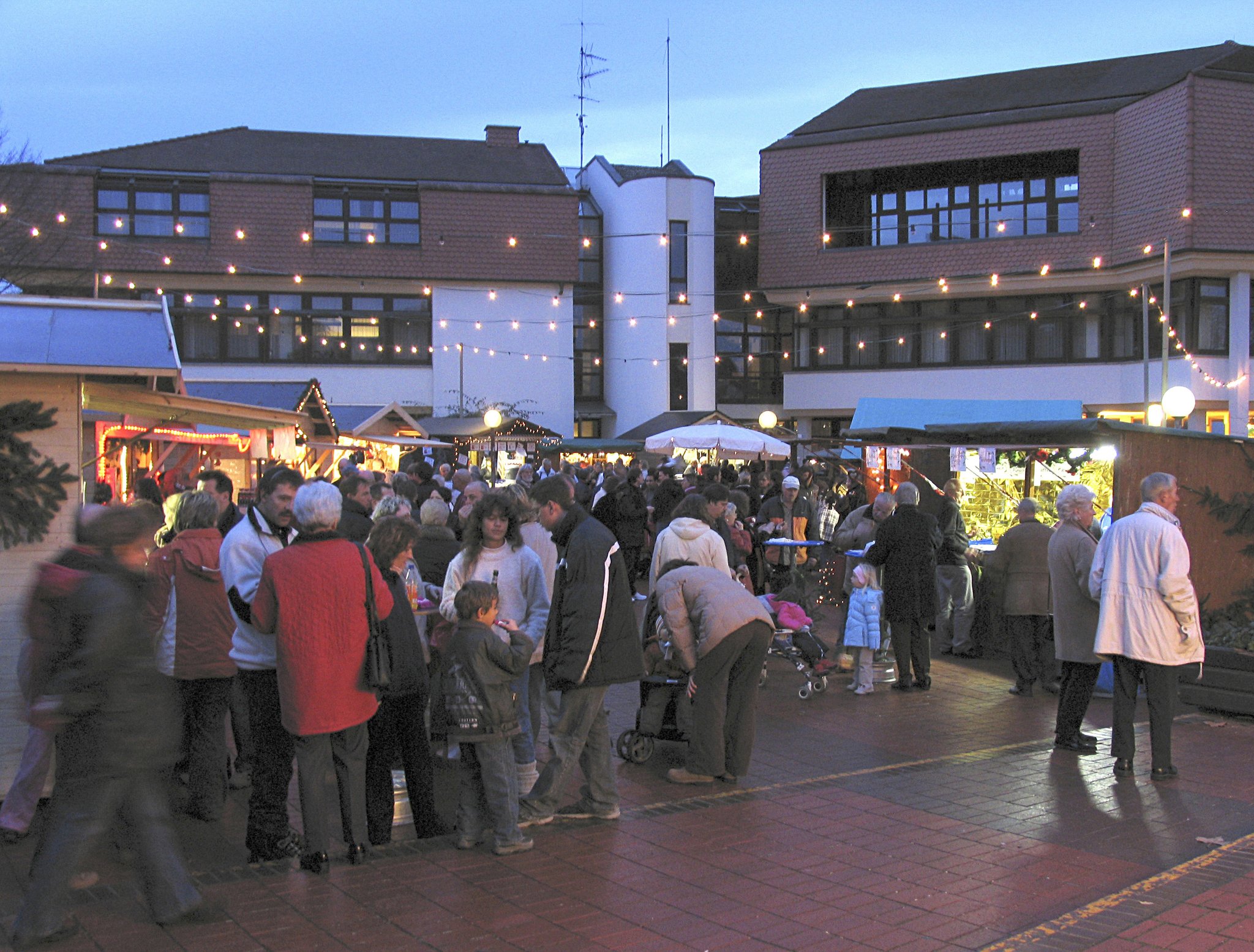 Die Gemeindeverwaltung lädt herzlich ein zum: Mutterstadter ...