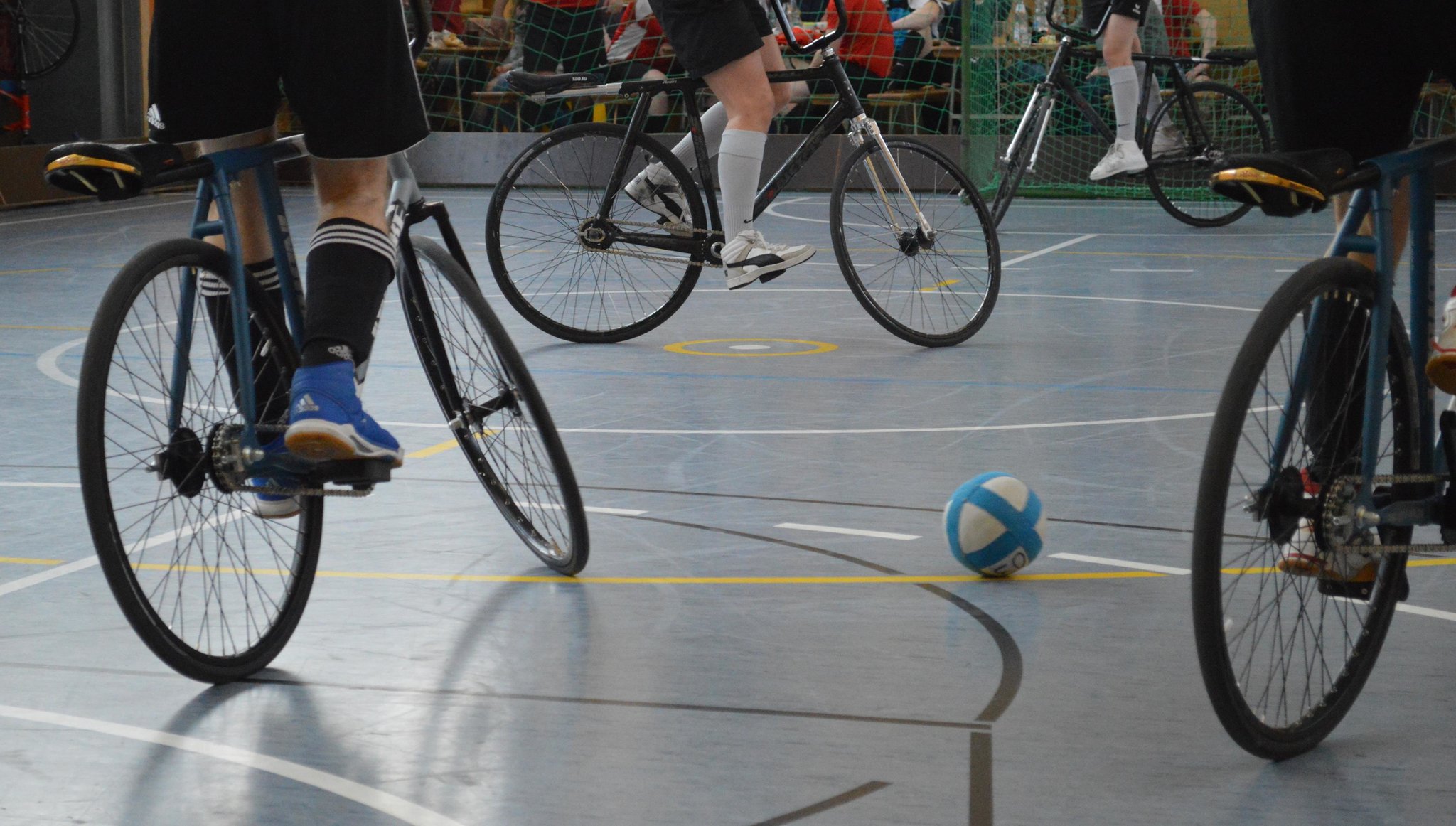 U19- und Oberliga-Mannschaften mit Heimrecht: Ein Tag voller Radball ...