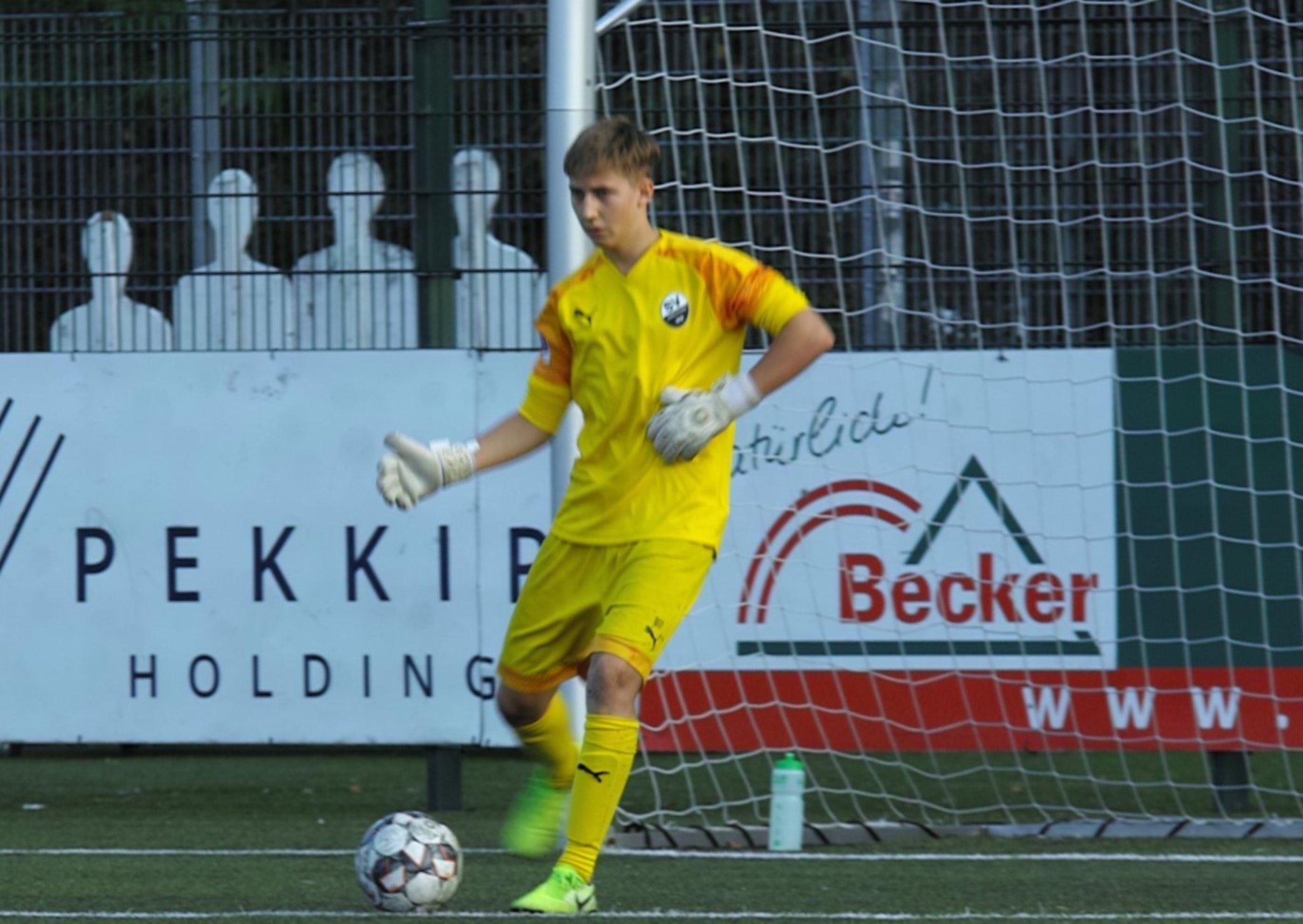Schweizer Jugendnationalspieler wechselt zur U19 des FC Speyer 09 ...