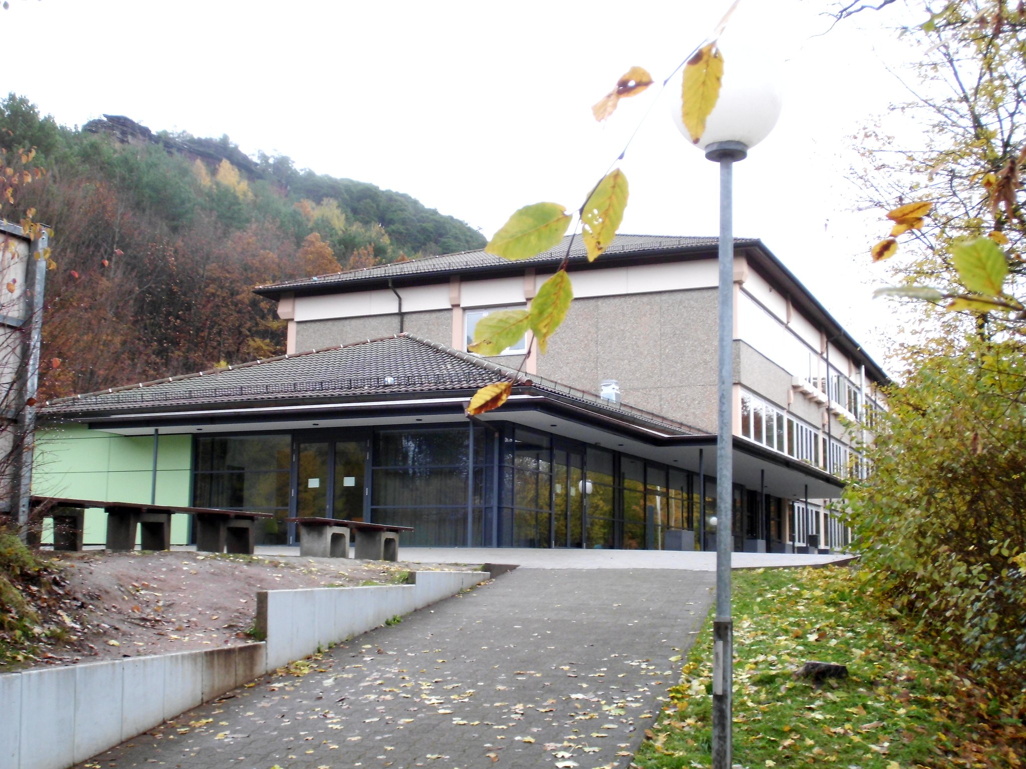 Feier und Preisverleihungen: Wasgauschule Hauenstein verabschiedet ...