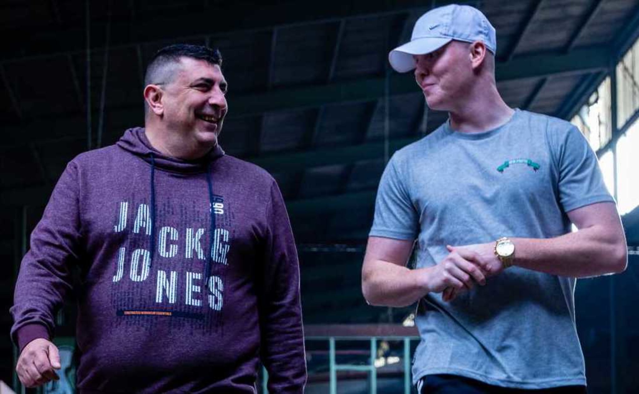 Rap geht auch anders – Newcomer Vale setzt mit „Fliegen“ ein Statement ...