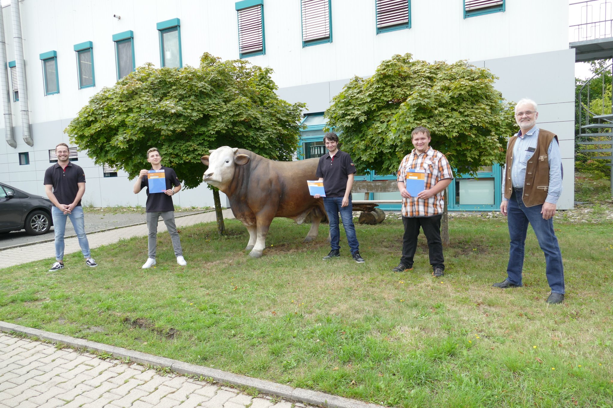 Innung sieht positiven Beitrag im Ausbildungsabschluss: Drei ...