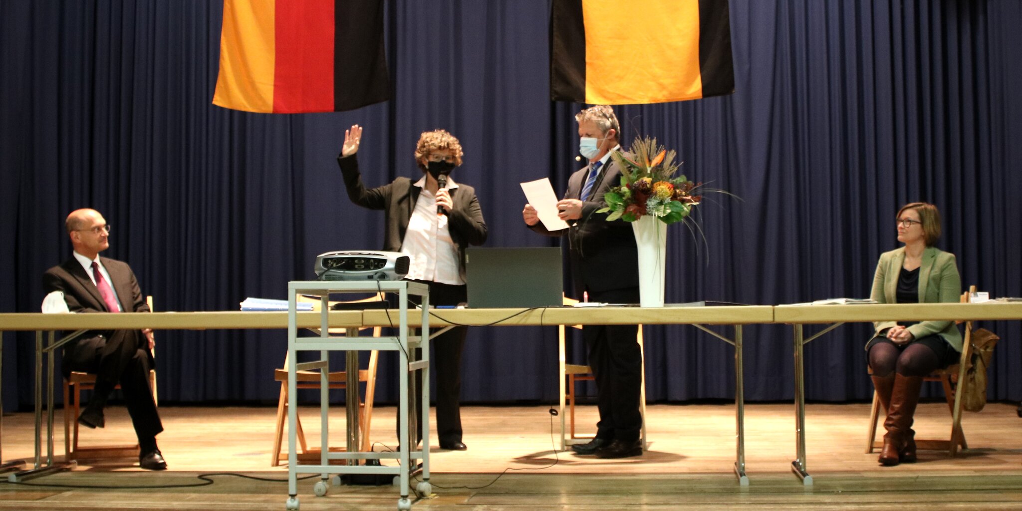 Rheinzabern: Alexandra Hirsch als Ortsbürgermeisterin vereidigt - Jockgrim