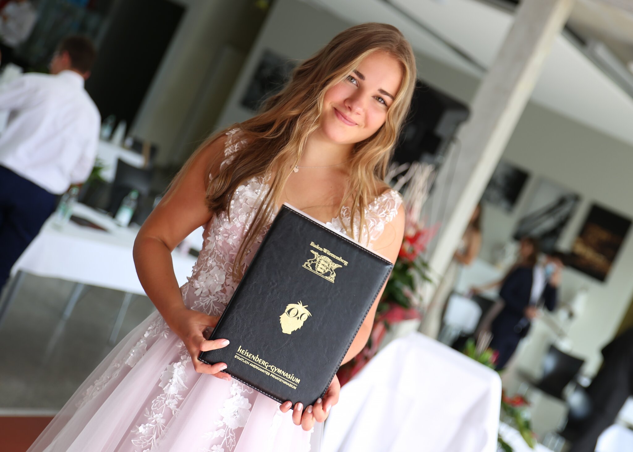 Drittbeste Abiturientin im Land kommt aus Bad Schönborn/891 von 900 ...