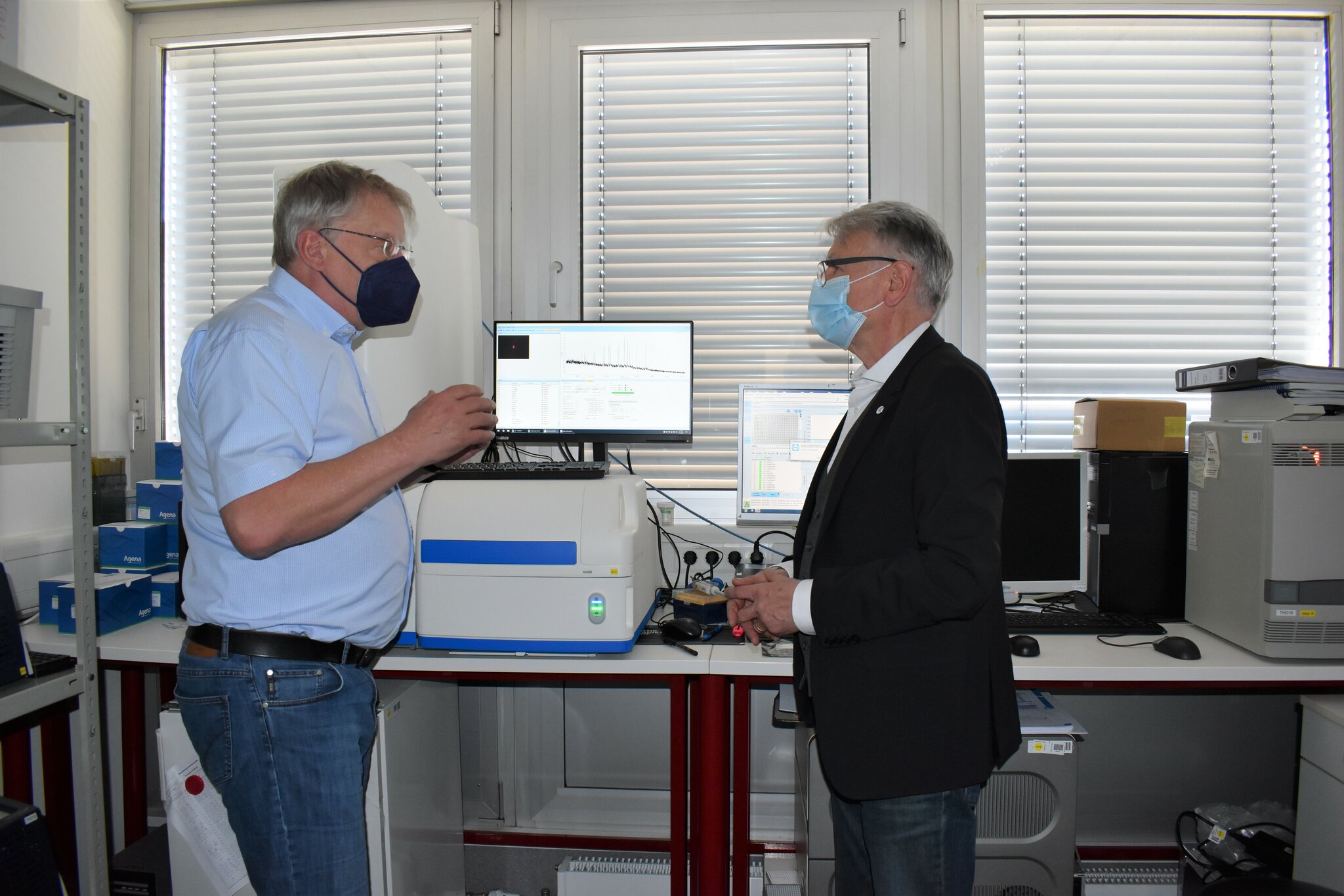 Oberbürgermeister Klaus Weichel trifft Dr. med. Bernhard Thiele ...