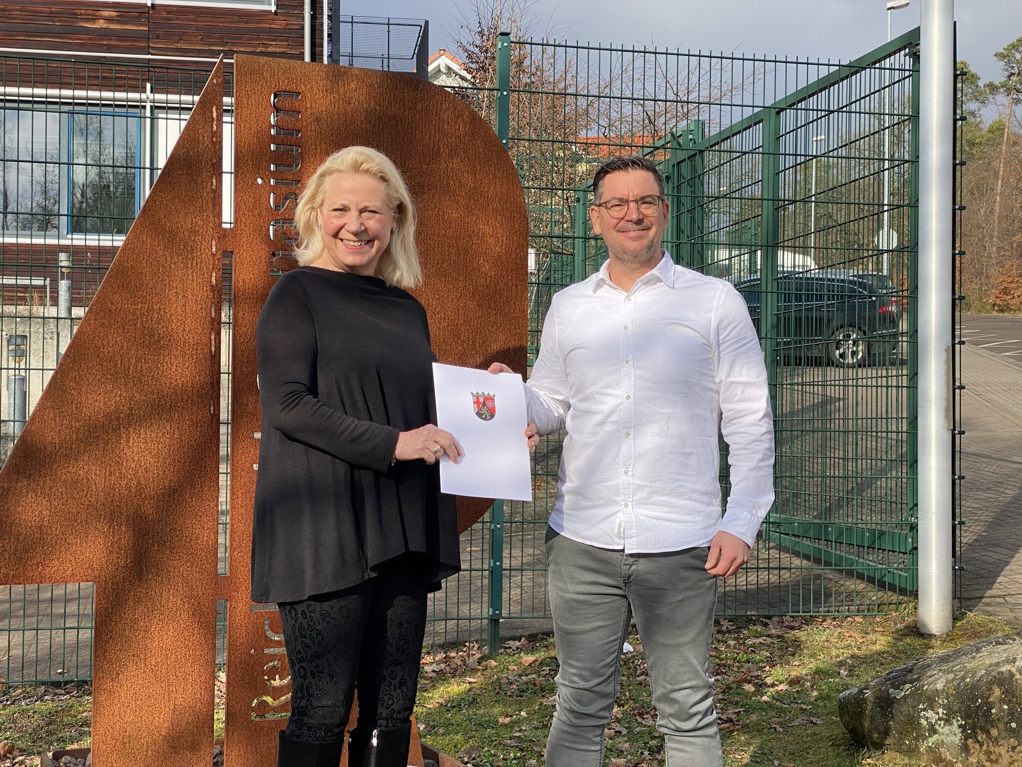 Karin Junkers Molitor verabschiedet: Unabhängige und kritische Denkerin ...