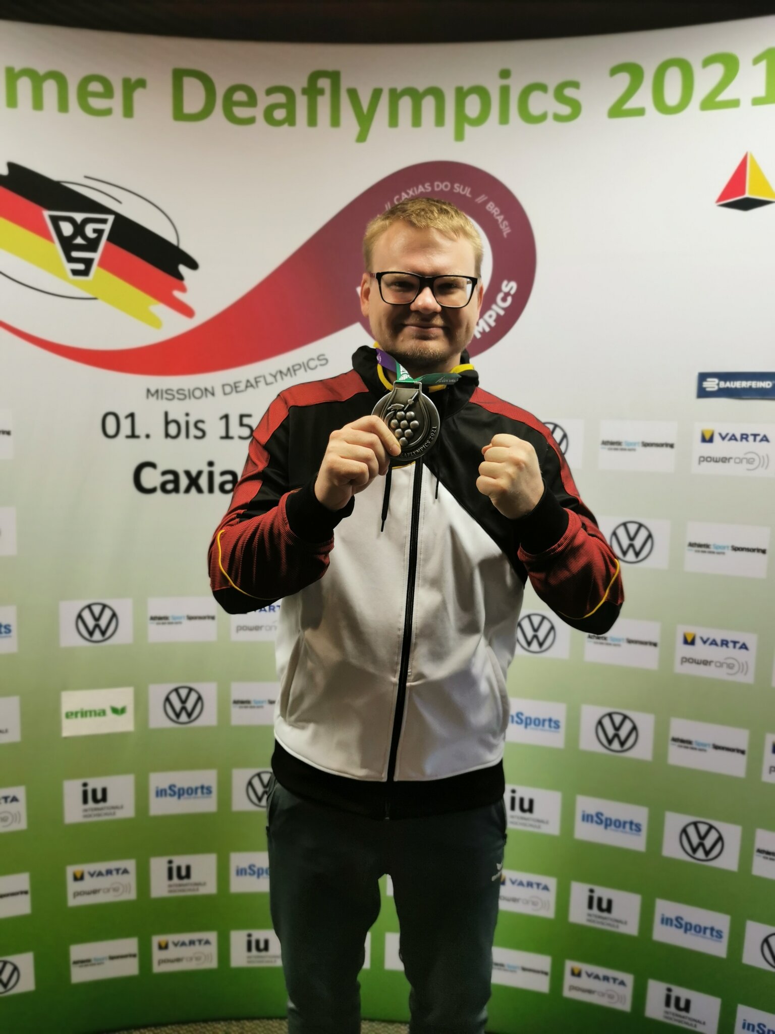 Ehrung aus den Händen des Bundespräsidenten: Felix Werling mit dem ...