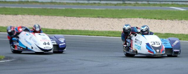 Motorradsport: Josef Sattler und Luca Schmidt verteidigen den ...