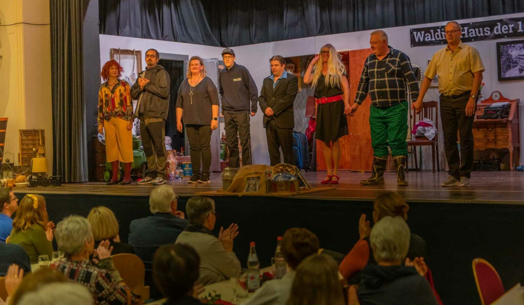 PWV Theatergruppe Edenkoben: Endlich wieder Theater im Kurpfalzsaal ...