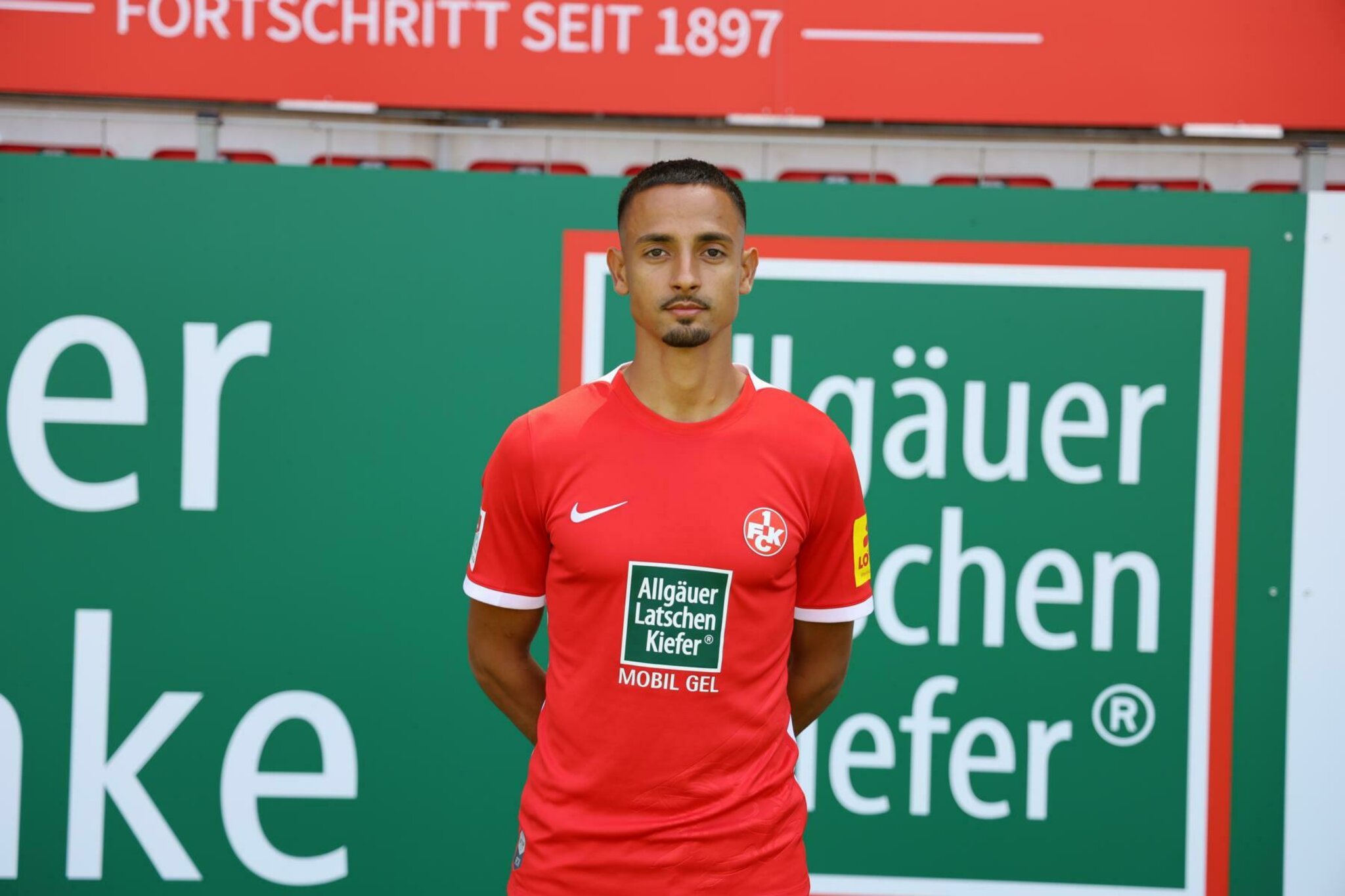 Kenny Prince Redondo verlängert beim FCK: Flügelspieler langfristig ...