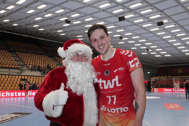 Handball - 2. Liga: Herzlichen Glückwunsch zum Geburtstag an Christian ...