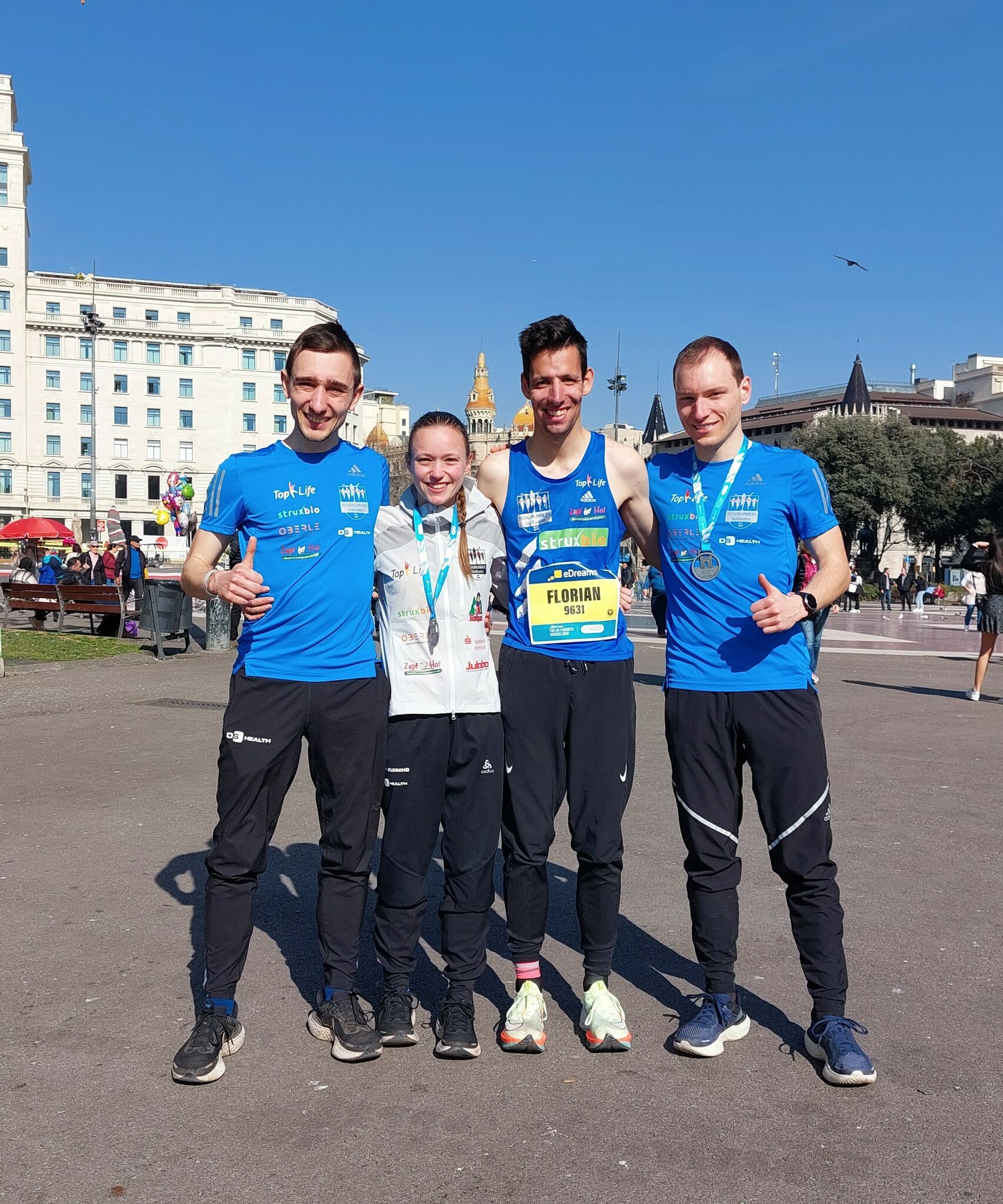 Mitja Marató Barcelona 2023: Roadrunners-Quartett überzeugt in ...