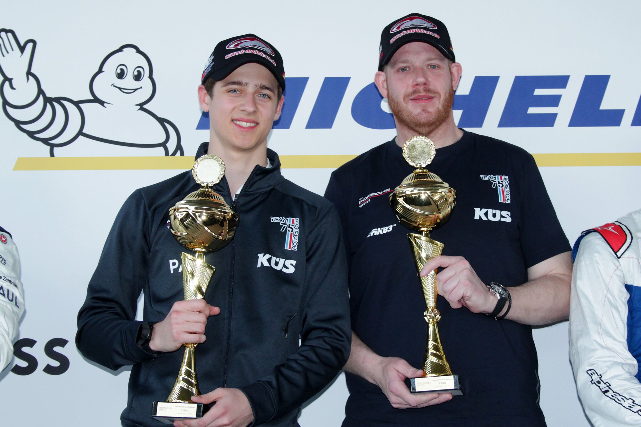 Motorsport: Das Porsche-Duo Daniel Gregor und Christoph Krombach feiert ...