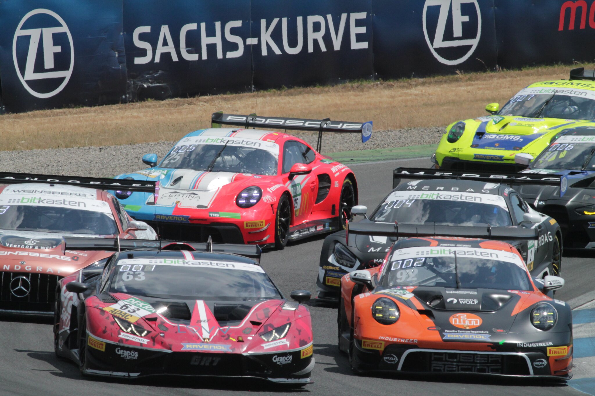 Motorsport: Porsche feiert mit zwei Siegen auf dem Hockenheimring einen ...