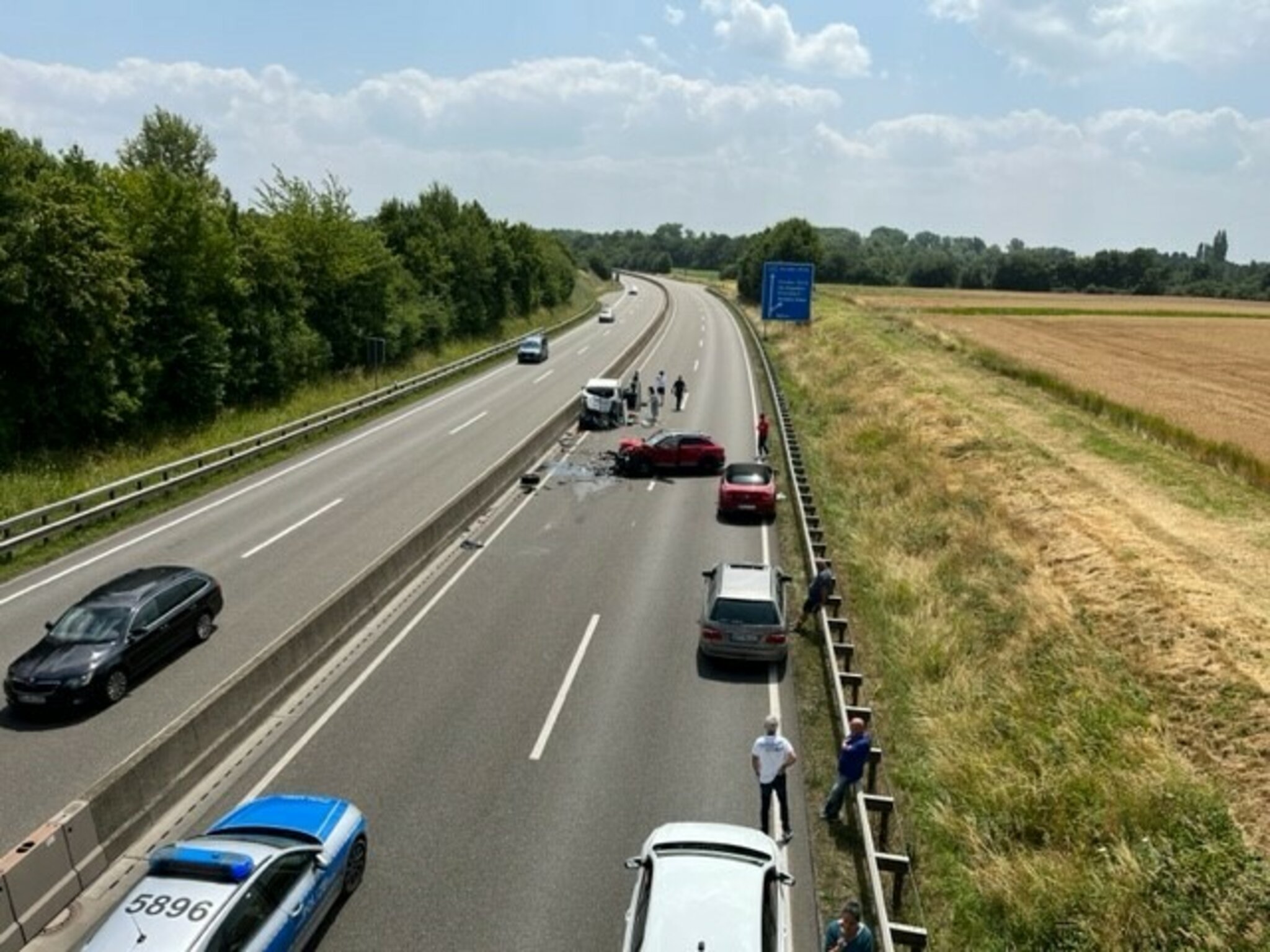 Vollsperrung auf der A65: Unfall bei Kandel