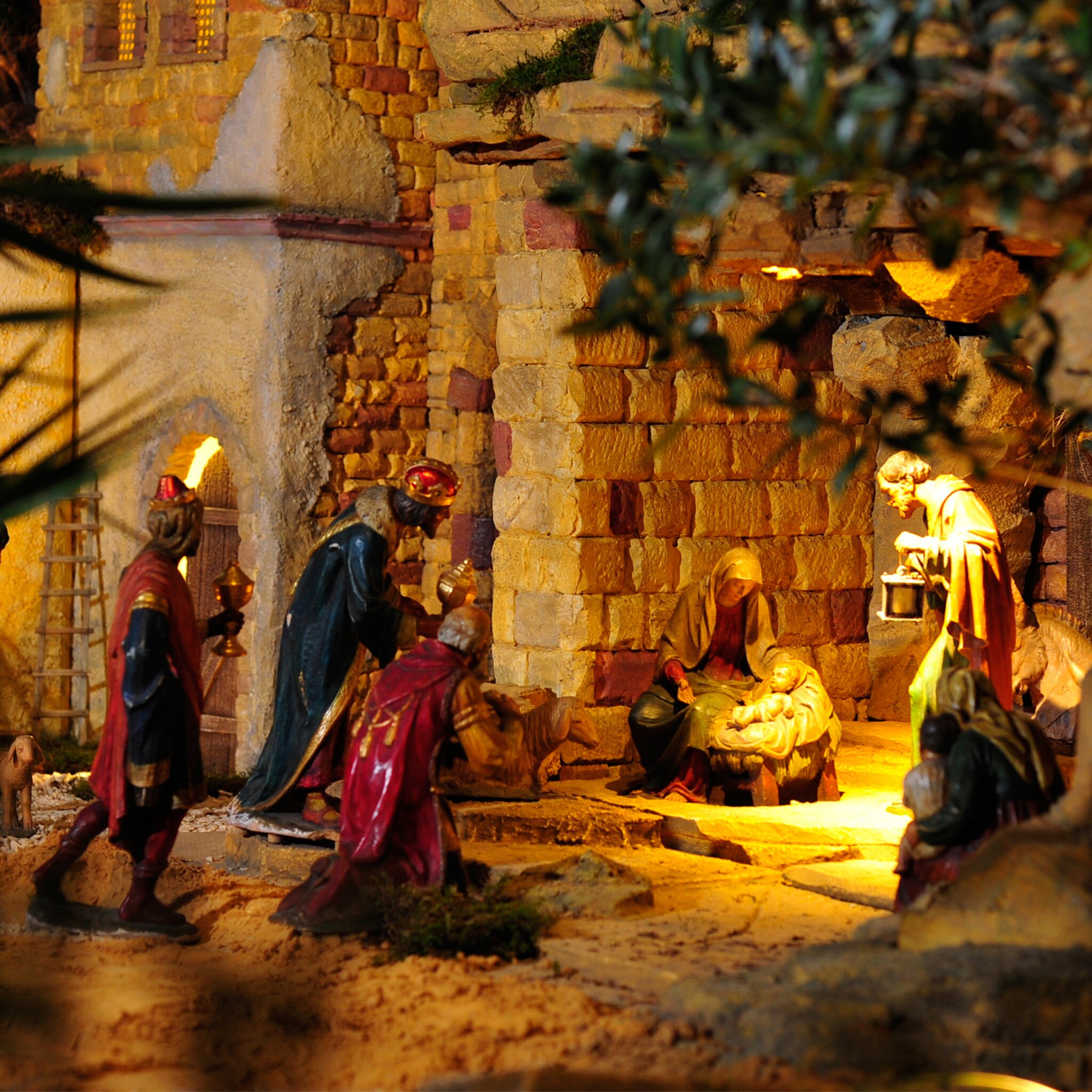 Dreikönig im Dom: Sterndeuter aus dem Osten huldigen dem neugeborenen ...