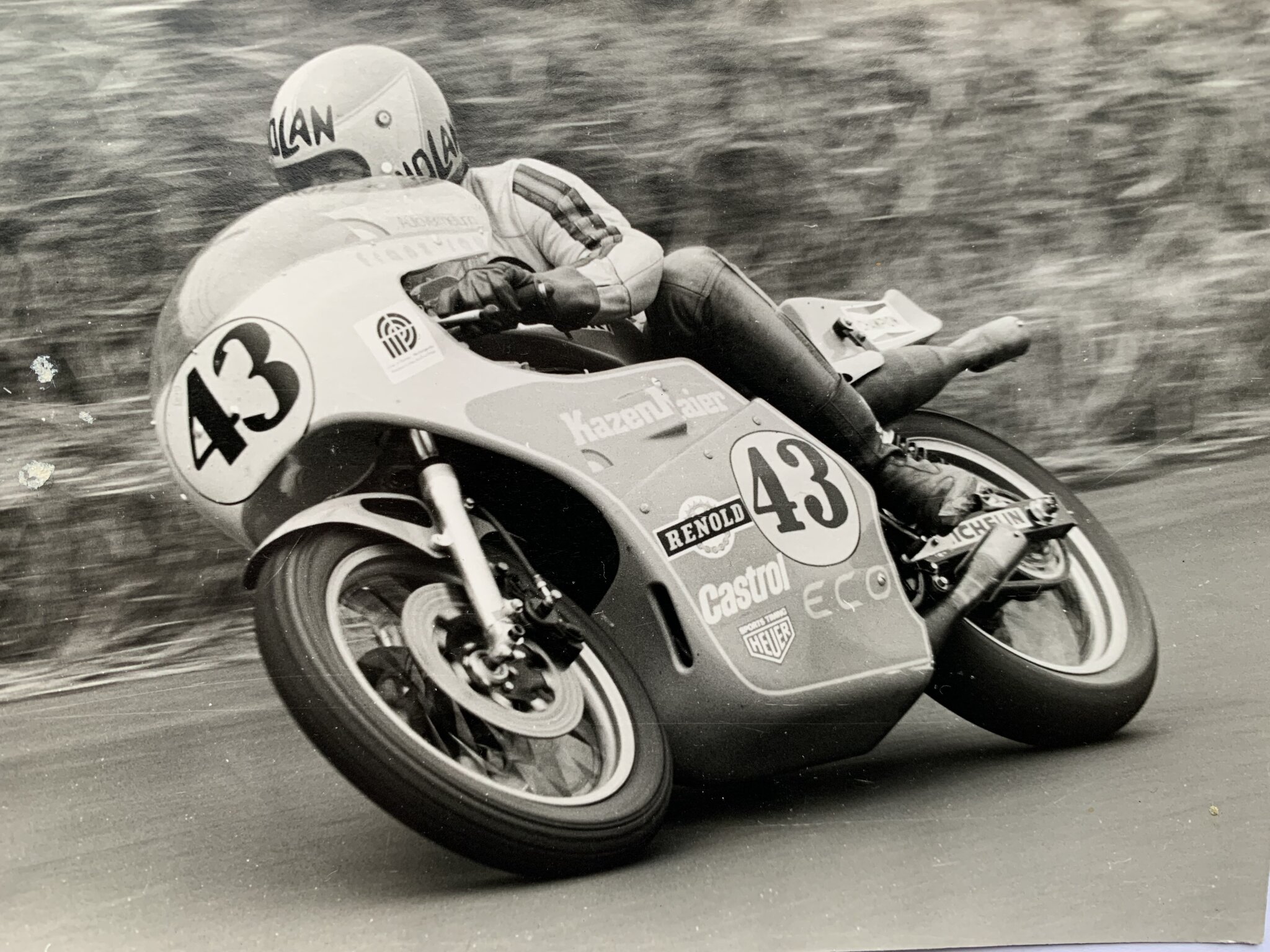 Motorradsport: Der ehemalige Motorradrennfahrer Franz Rau verstarb im ...