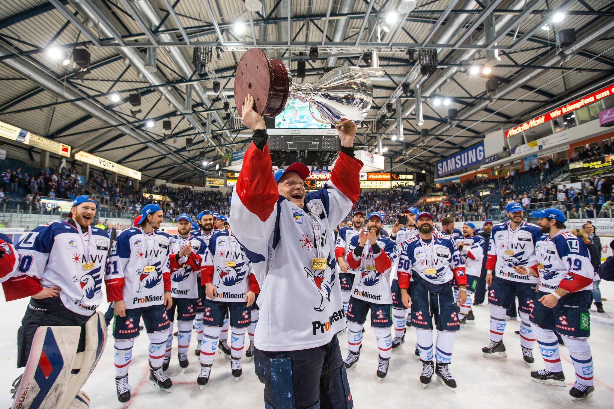 Denis Reul verlässt die Adler Mannheim: Der Kapitän geht von Bord ...