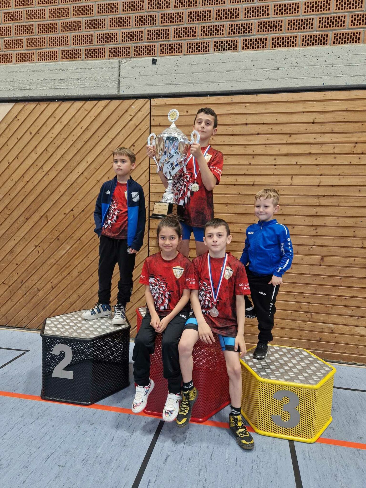 Erfolgreiche Teilnahme: Viernheimer Turnier fest im Griff der ASV ...