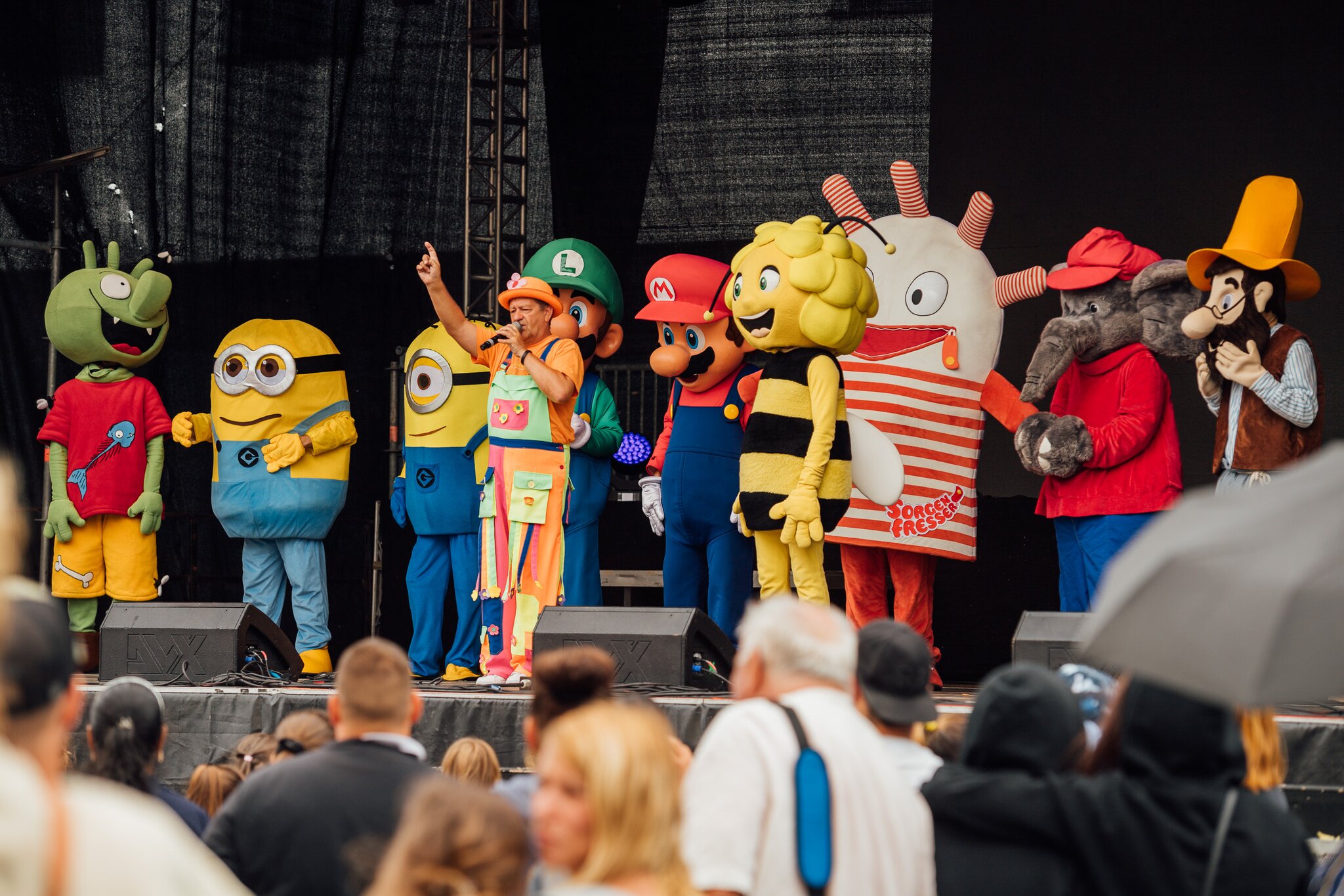 Rheinuferfest 2024: Programm für Kinder: Show und Spielstraße an der ...