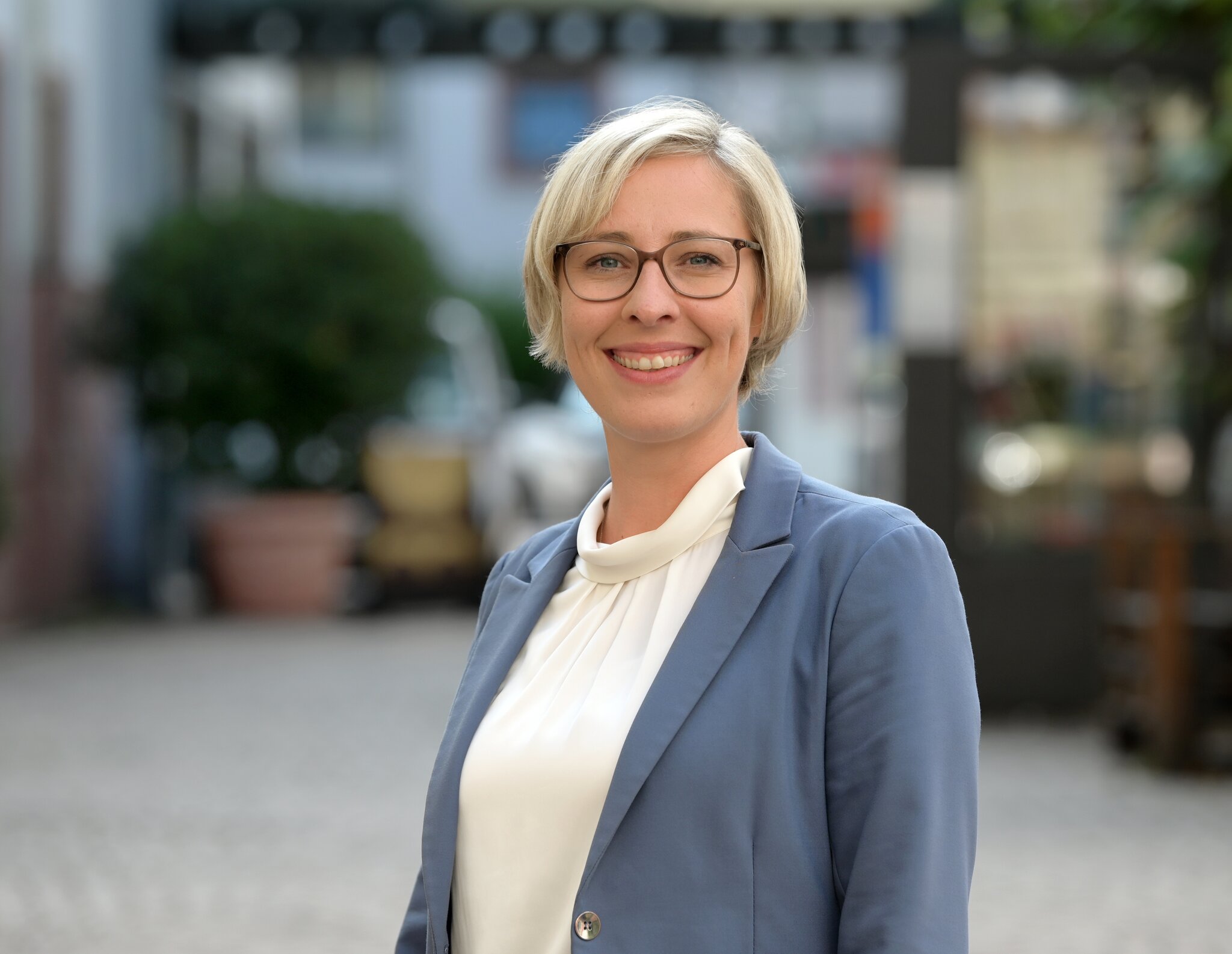 Direkter Draht zu den Unternehmen - Oberbürgermeisterin Stefanie Seiler ...