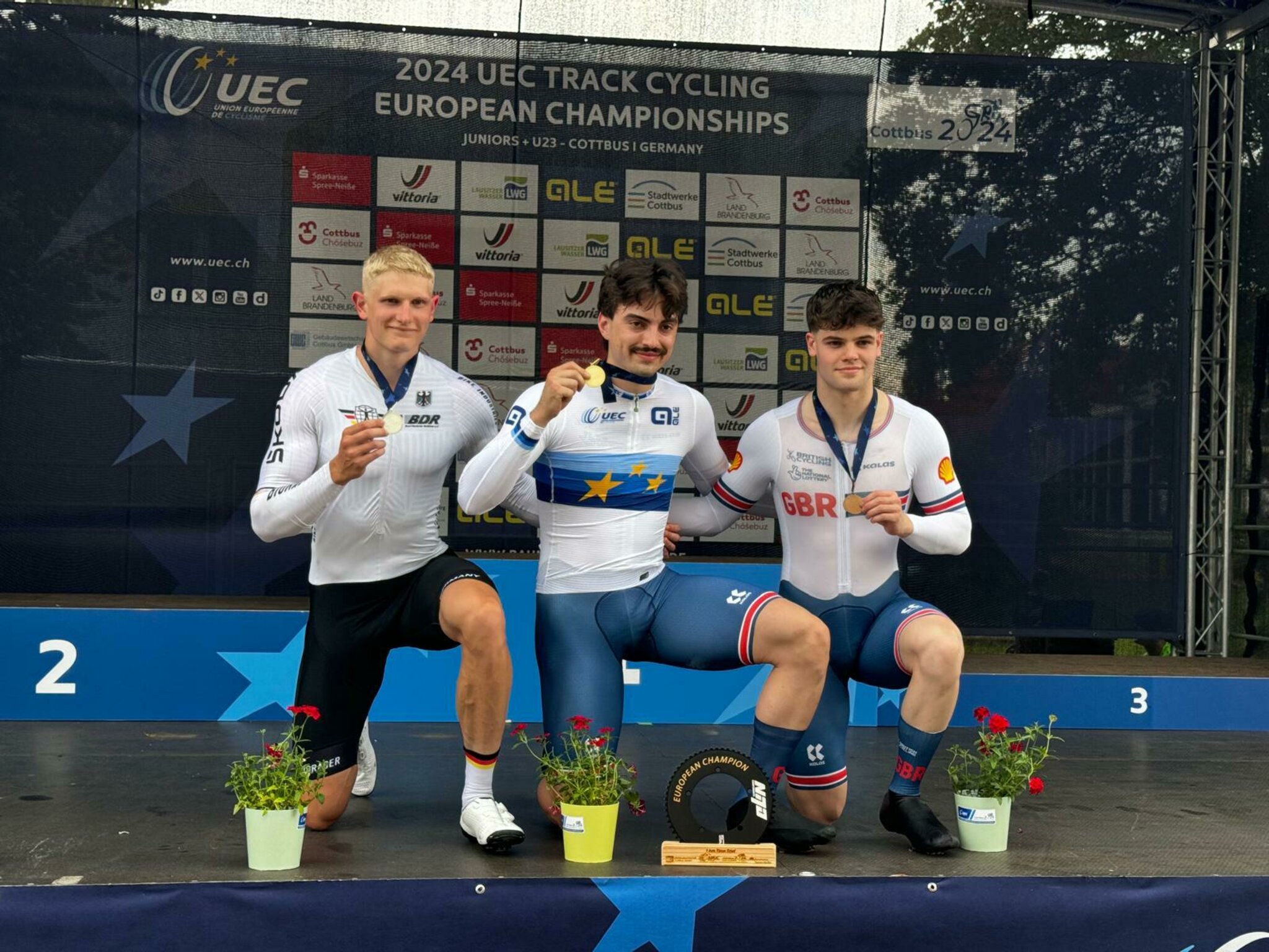 Radsport: Henric Hackmann holt die Silbermedaille bei der Bahnrad-EM in ...