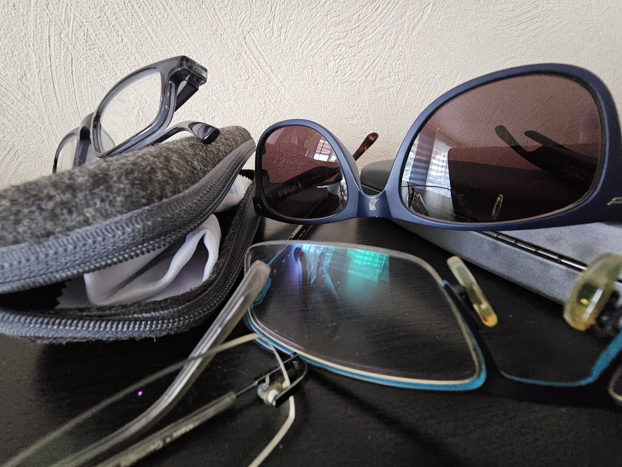 Alte Brille entsorgen: Wohin mit der alten Brille? - Frankenthal