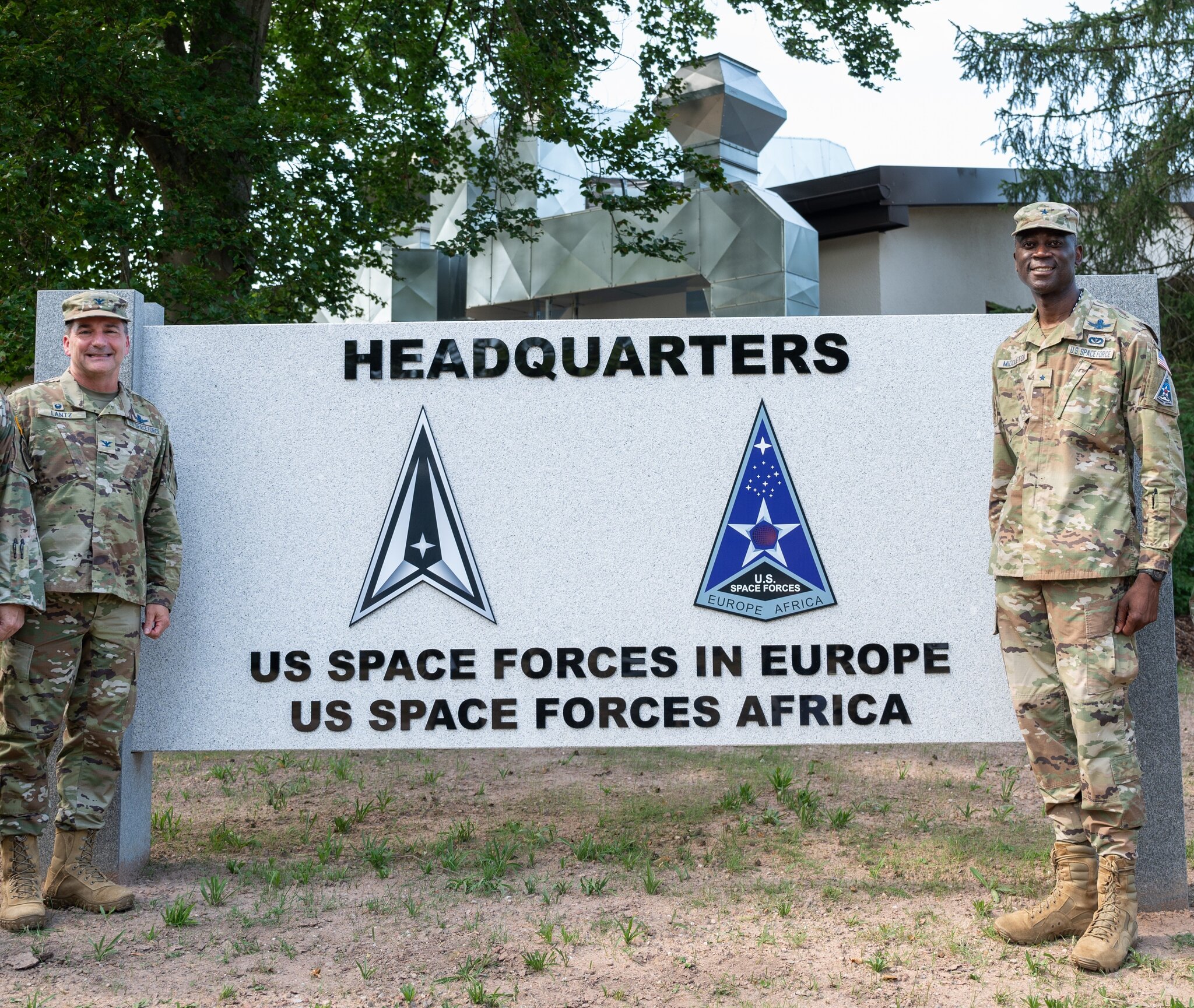 Kommonadowechsel und Eröffnung am Hauptquartier der US Space Force auf ...