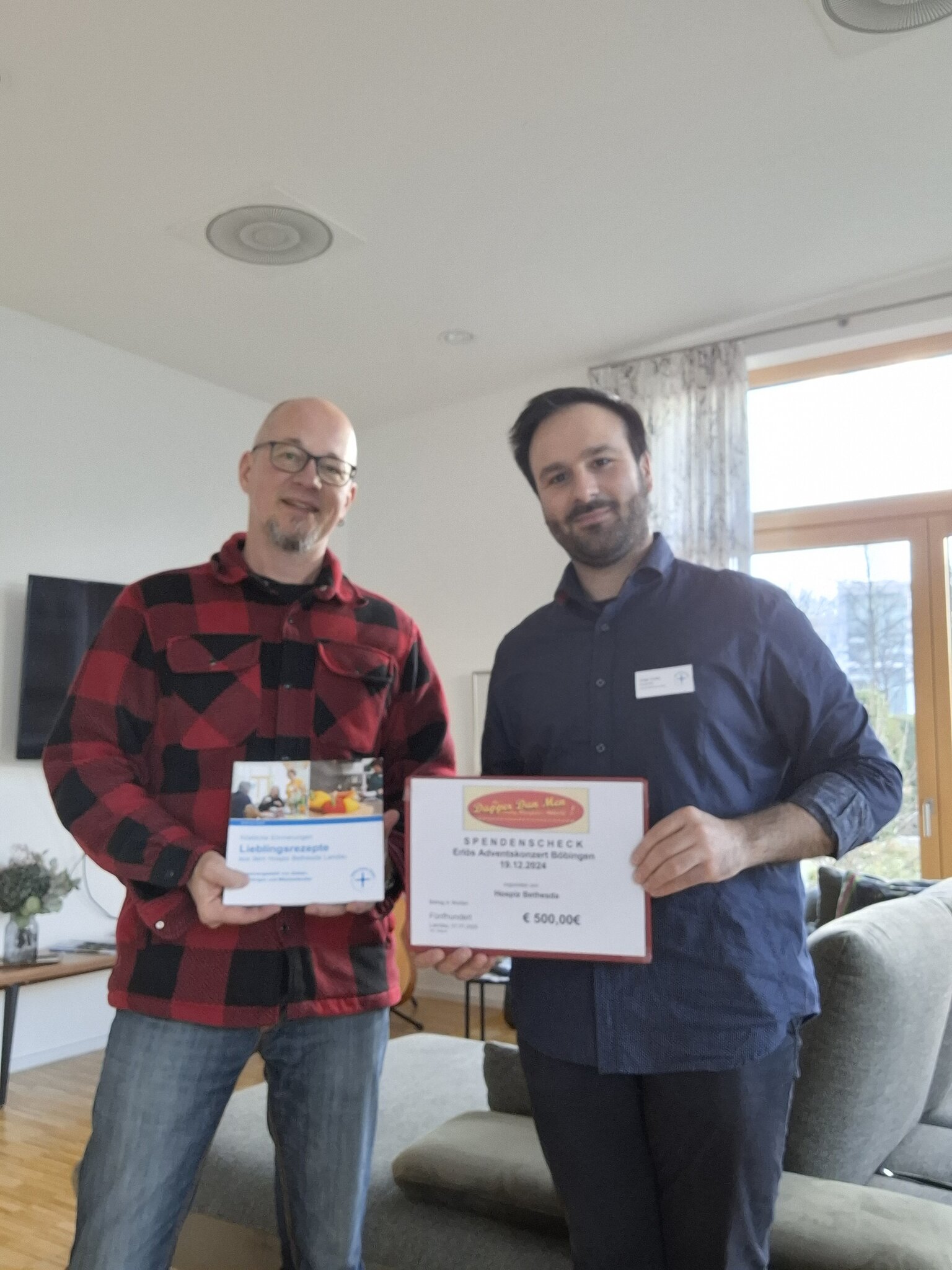 500€ Spenden: DAPPER DAN MEN übergeben Spenden an Hospiz Bethesda in ...