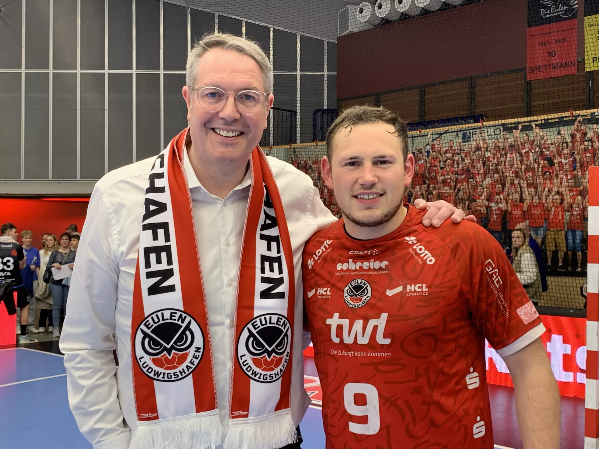 Handball - Eulen LU: Ministerpräsident Schweitzer war begeistert vom ...