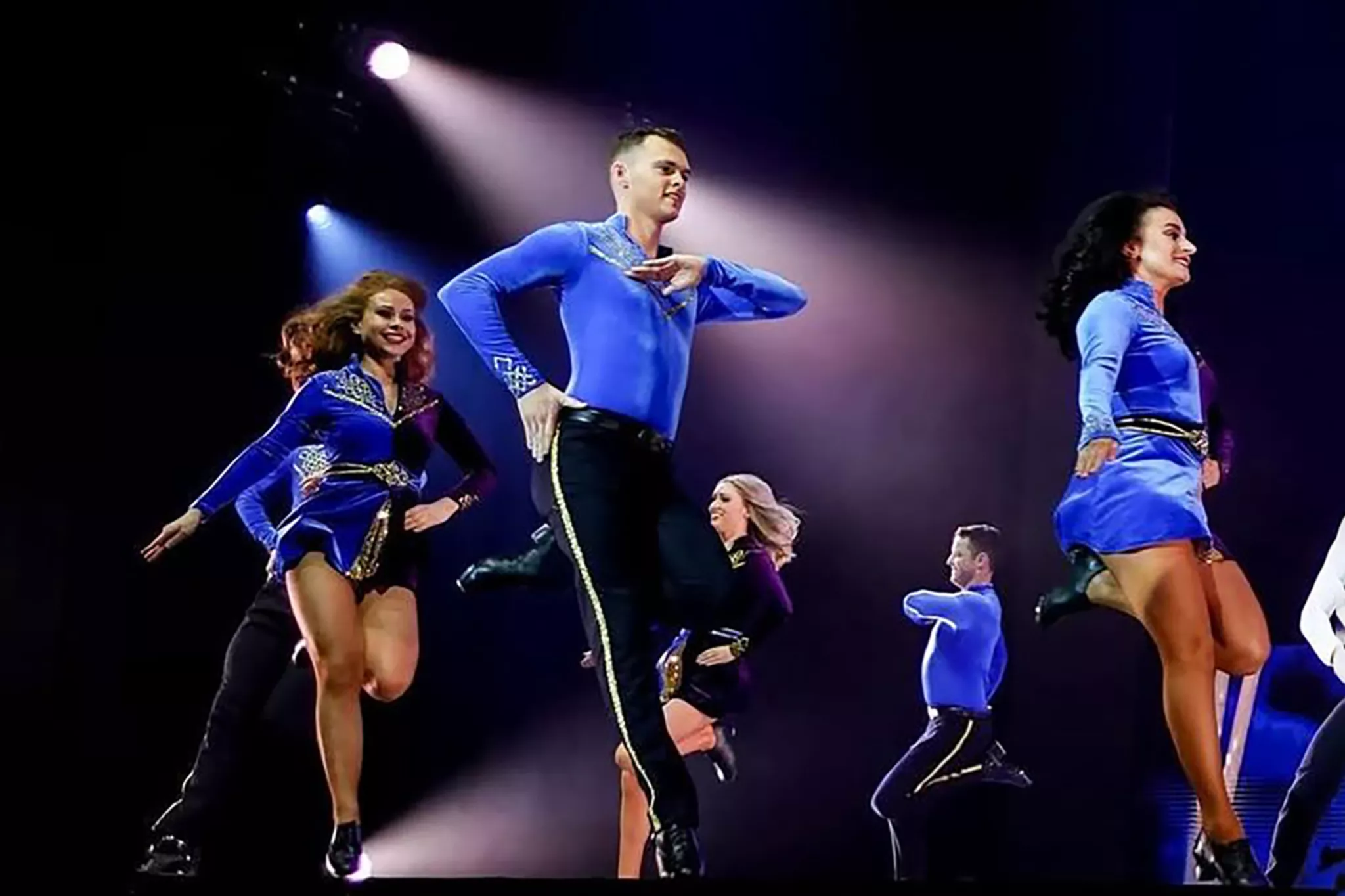 Cillian Sweeney aus Landstuhl: Erster deutscher Tänzer bei Lord of the ...