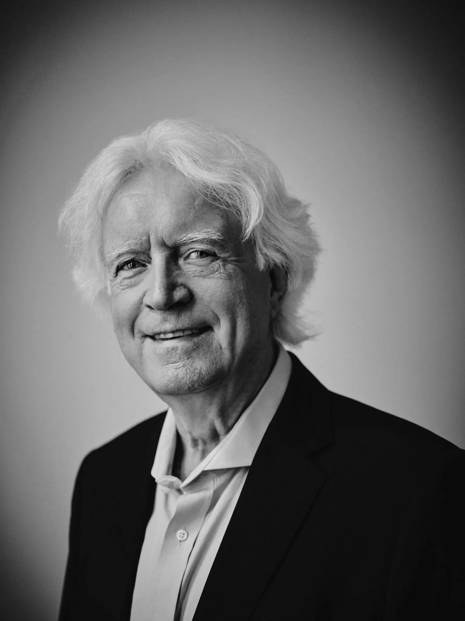 Winfried Schäfer liest in Karlsruhe: "Wildpark, Scheichs und Voodoozauber" - Karlsruhe