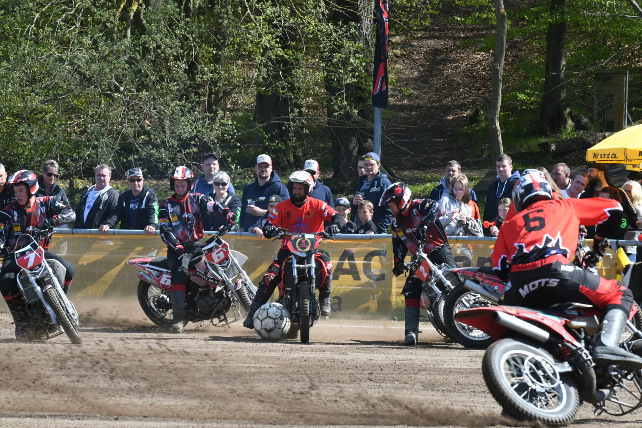 Motoball im Blick: Kantersiege und Kämpferherzen - Karlsruhe