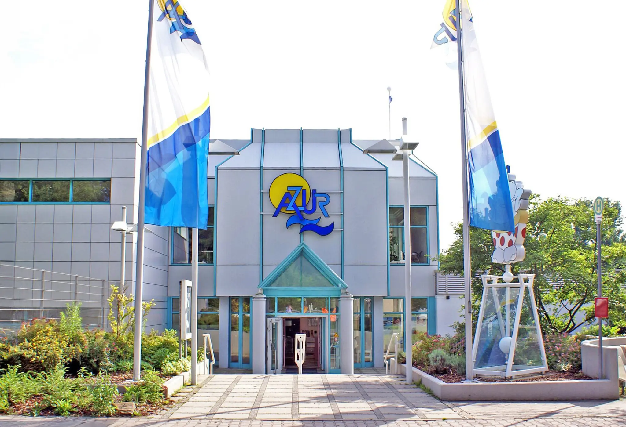 Neues Kapitel für das Azur – Verbandsgemeinde stellt Weichen - Ramstein-Miesenbach