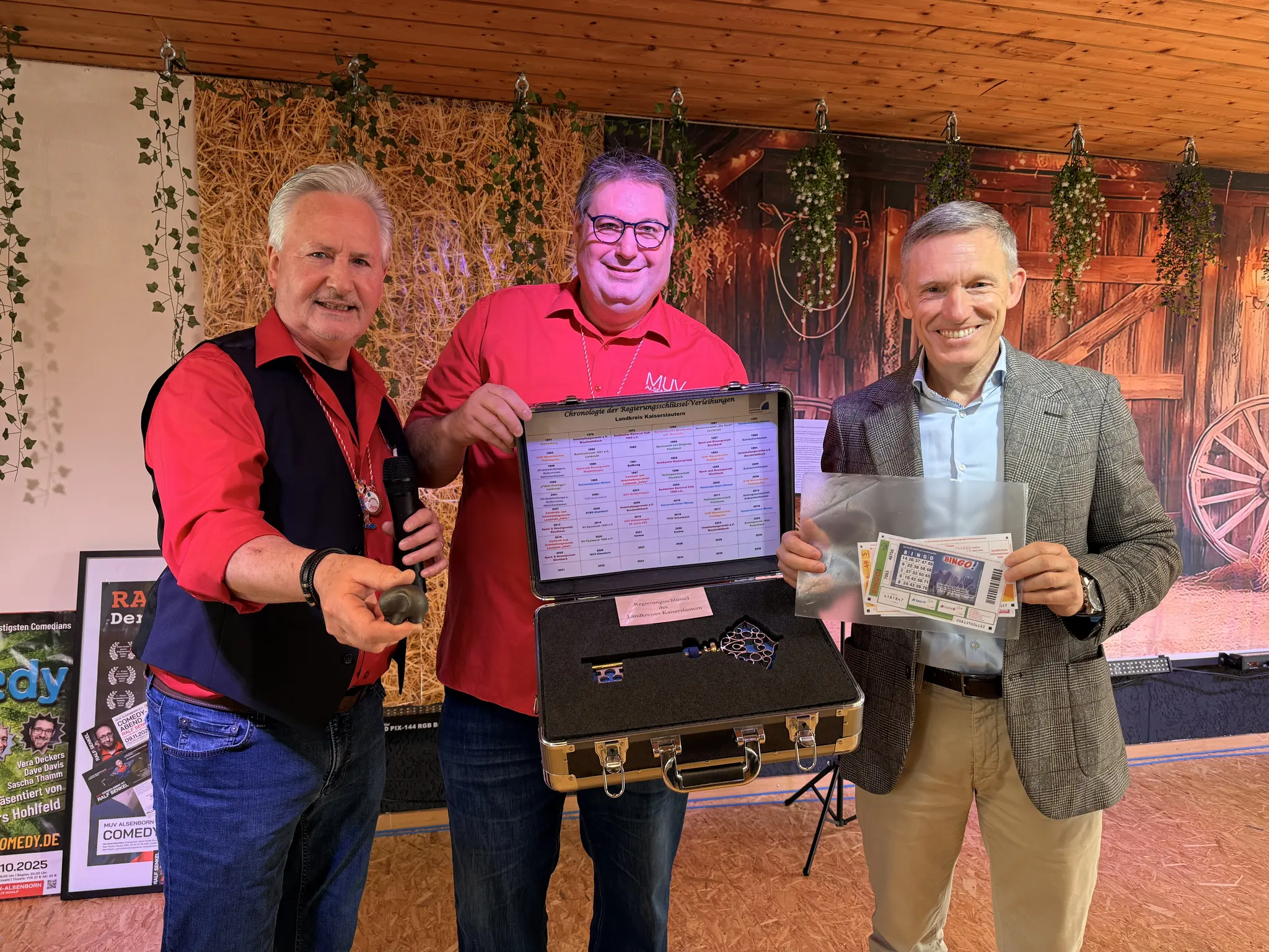 Närrisches Finale in Alsenborn: MUV gibt Regierungsschlüssel zurück ...