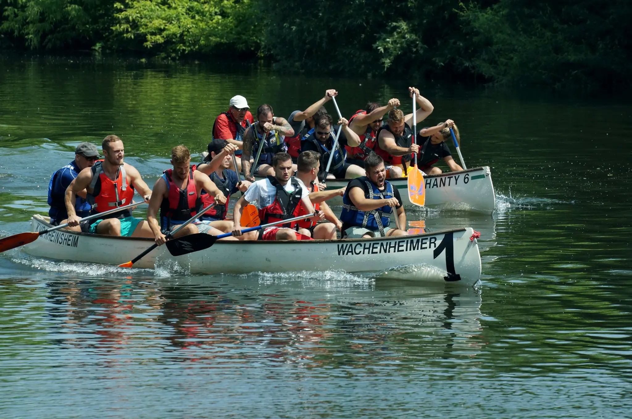 Teamgeist. Tempo. Spaß.: Canadier- und Ergo-Cup 2026 im Alten Hafen ...
