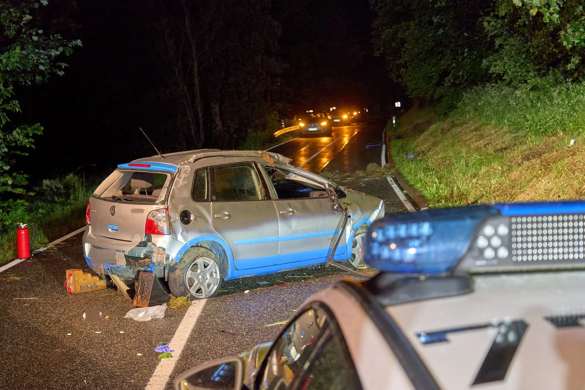 Tödlicher Unfall im Westerwaldkreis: Auto überschlägt sich