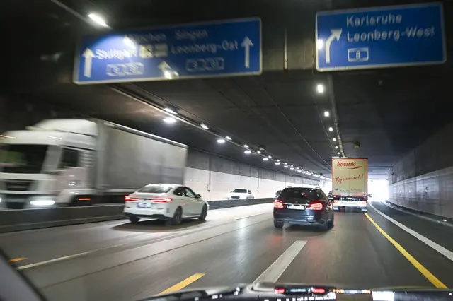 Fahrspuren im Engelbergtunnel bei Leonberg wieder frei